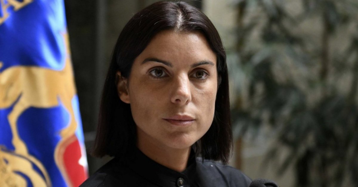 Las historias de Maite Orsini tras los dardos que se lanzaron Valdivia ...