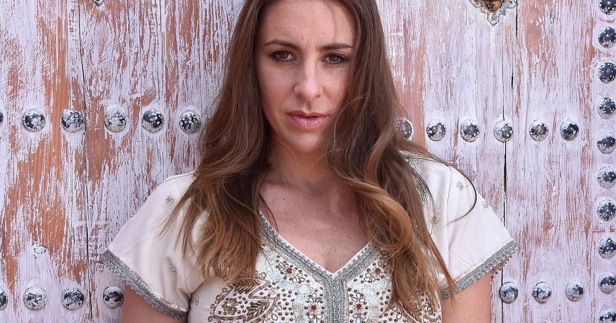 Patricia López alza la voz tras críticas por amamantar a su hijo en ...