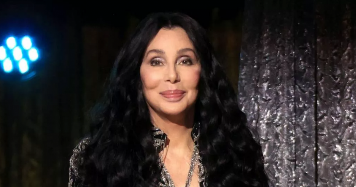 Cher pide la tuleta de su hijo de 47 años ¡Conoce las razones! - m360.cl