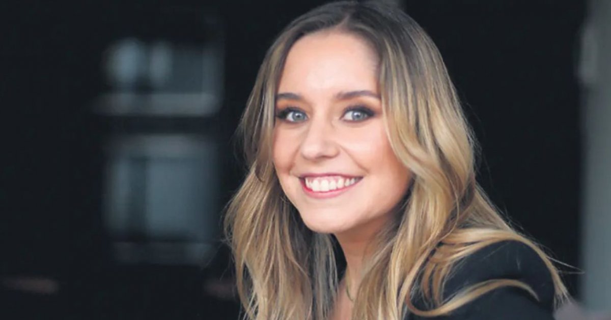 Fernanda Cornejo, hija de Karen Doggenweiler, se toma la televisión ...